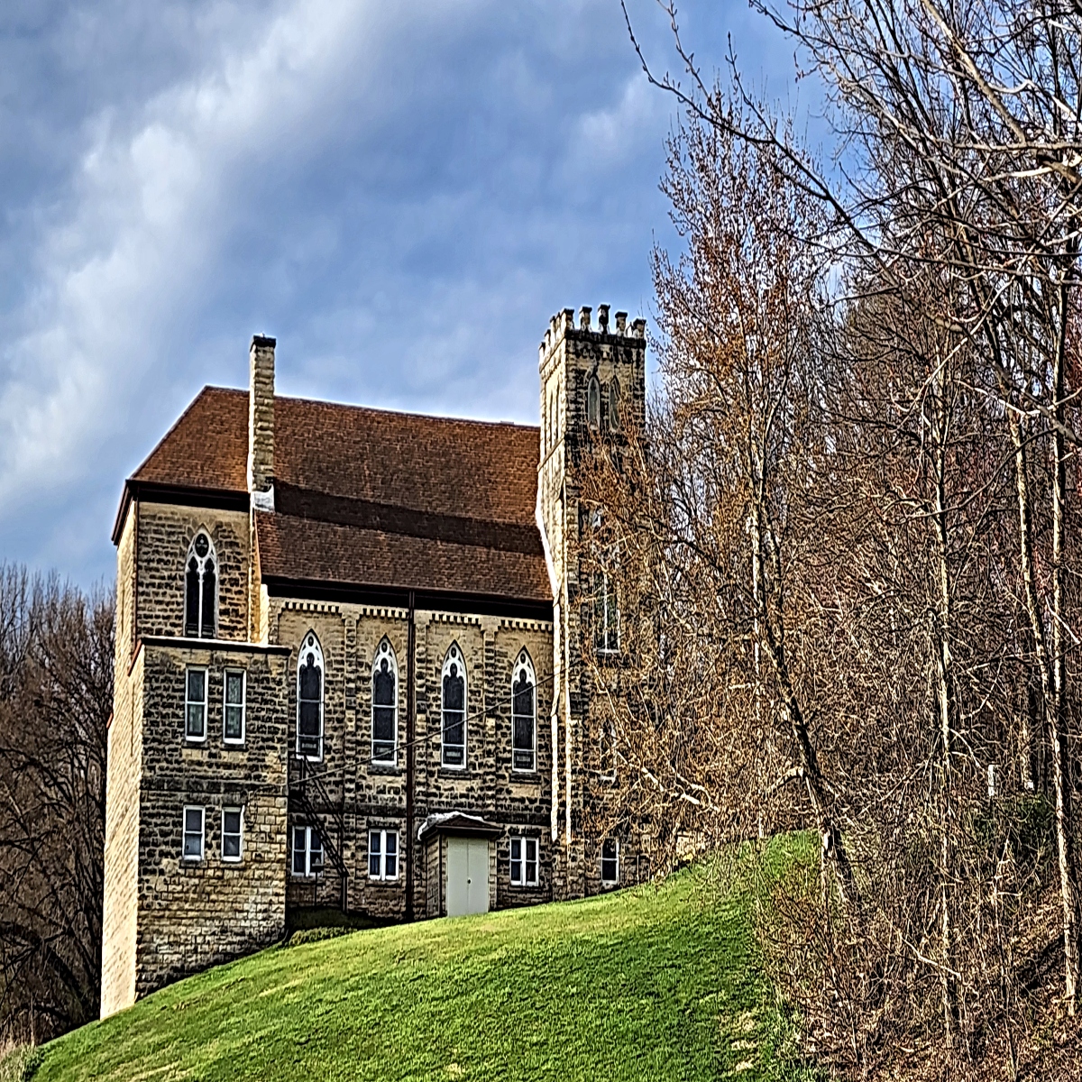 Fall In Love With Nature In Jones County, Iowa - Travel With Sara